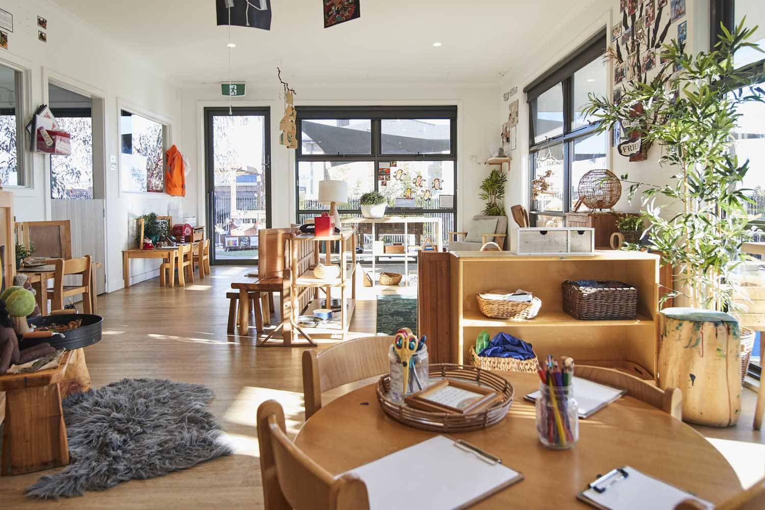 Vacancies, Enrol now at Debbie Macleod Family Day Care in Hoppers ...